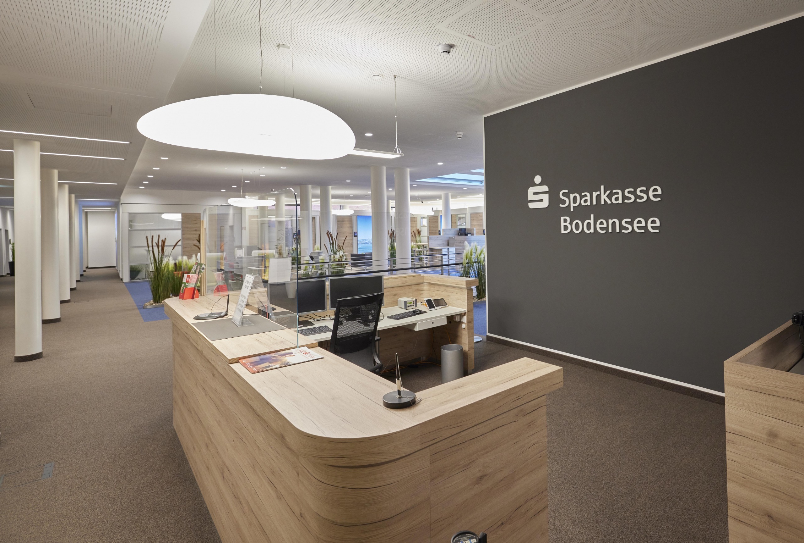 Umnutzung Hauptstelle Sparkasse Bodensee in Konstanz – Knaus Zentner ...